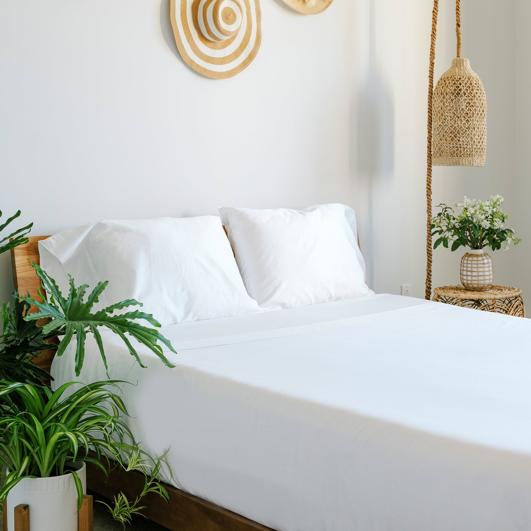 Luxury Bedding - Premium Collection of Sheet Sets,Shams and Home Decor ...