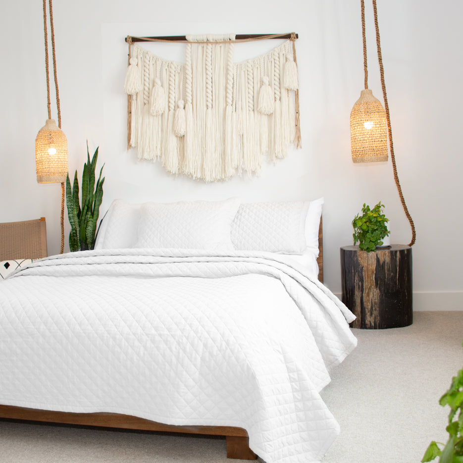 Contact Us | Jennifer Adams Home – Jennifer Adams® Home